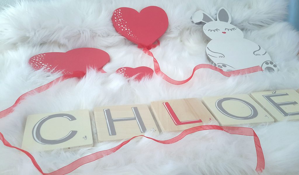 Prénom scrabble Chloé lot de 5 tuiles de lettres décoratives + Coeur